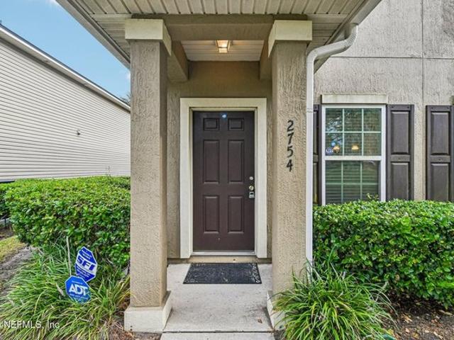 2754 Hollybrook Ln, Orange Park, FL 32073