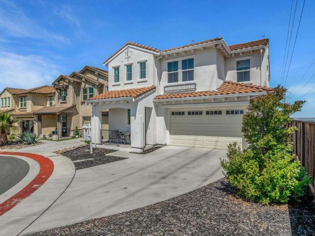 2754 Lily Ct