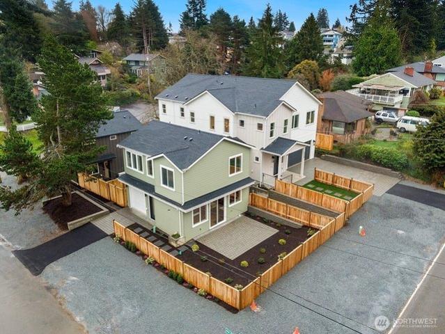 2755 NW 90th St, Seattle, WA 98117