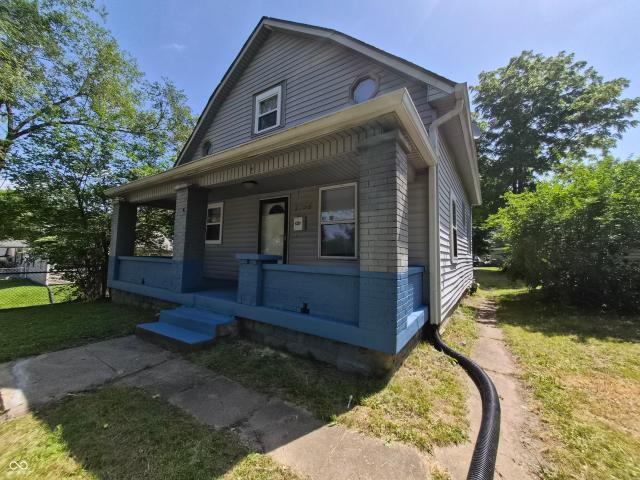2755 N Dearborn Street