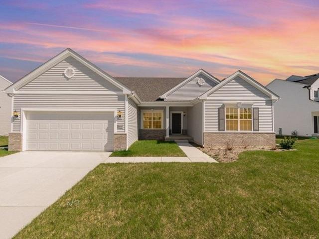 2755 E 105th Ave, Crown Point, IN 46307