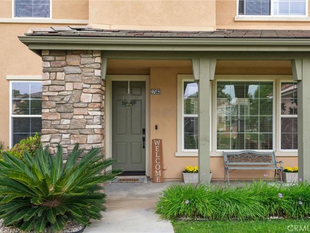 27563 N Weeping Willow Dr, Valencia, CA 91354 | MLS #PF26074 | Compass