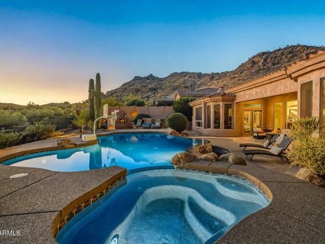 27562 N 83rd Gln, Peoria, AZ 85383