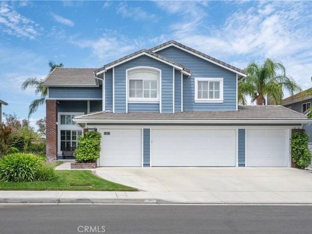 27569 Cunningham Dr, Valencia, CA 91354