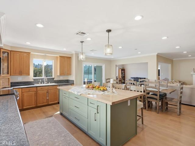 27569 Longhill