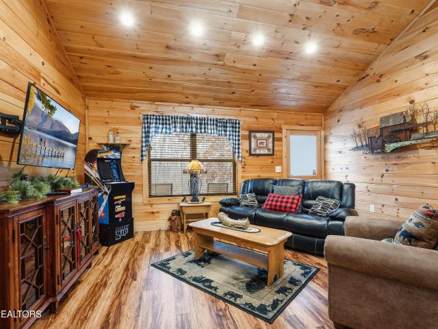 2756 Murray Ridge Rd