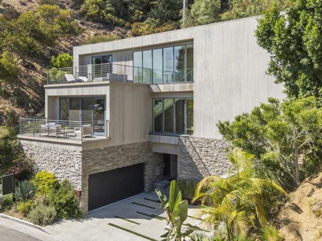 2756 Westshire Dr, Los Angeles, CA 90068