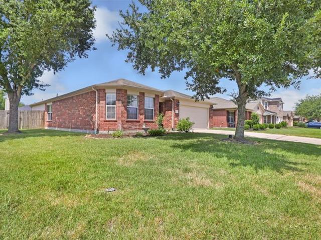 2756 Woodspring Acres Dr, Houston, TX 77345