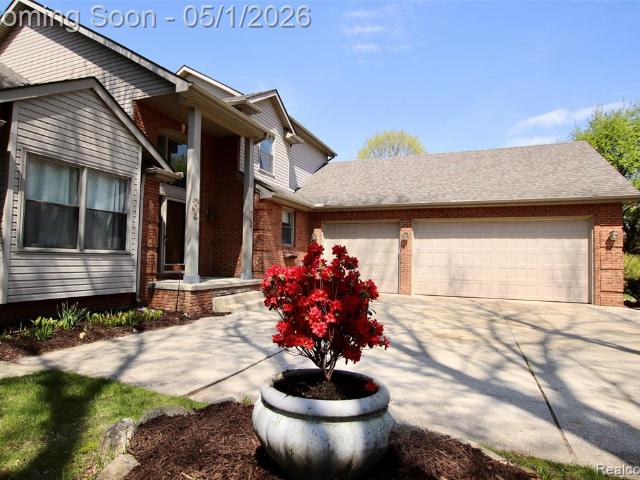 2757 N Tipsico Lake Road