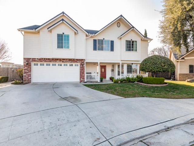 2757 E Jon Dr, Fresno, CA 93720 | MLS #642567 | Compass