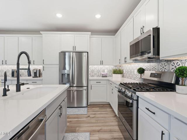 2757 s comanche drive