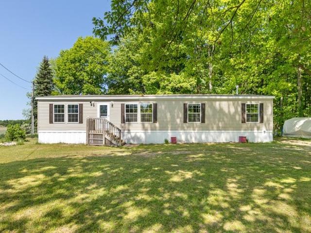 2757 th Ave, Morley, MI 49336