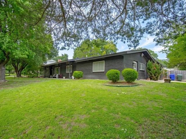 2757 Walnut Rd, Norman, OK 73072