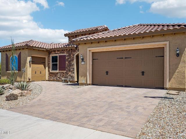 27585 w tonopah drive