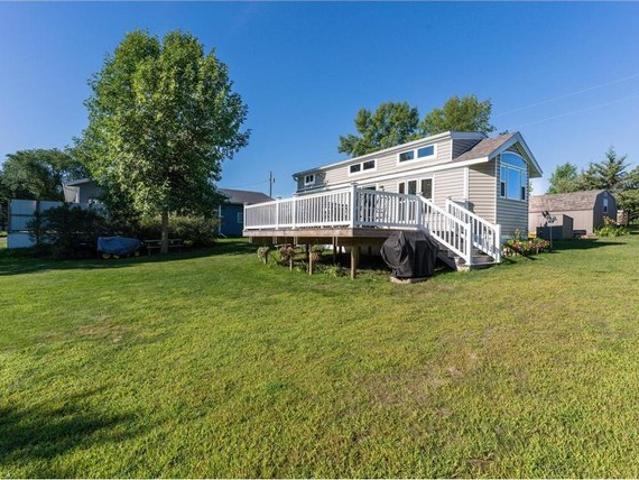 27588 Crappie Trl, Underwood, MN 56586