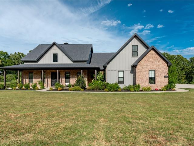 2758 N Adams Road