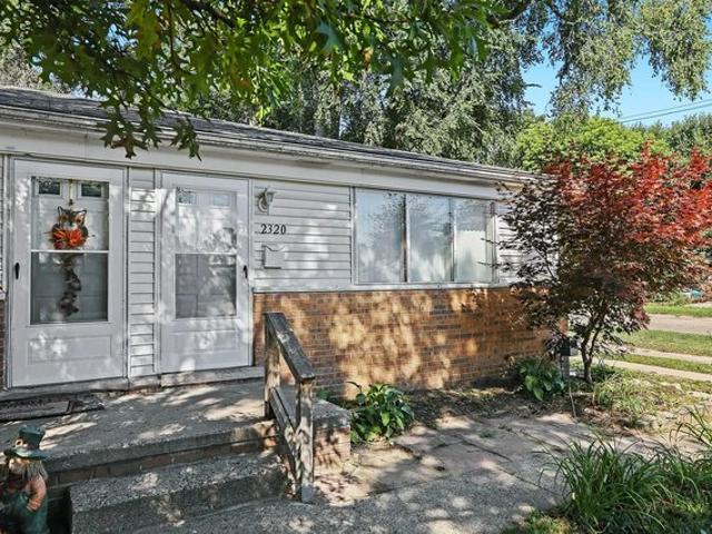 2758 Ackley Ave, Westland, MI 48186