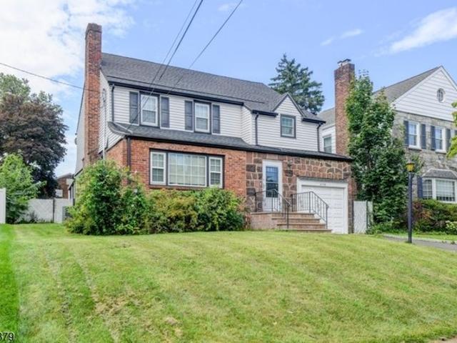 2758 Larchmont Rd, Union Twp, NJ 07083