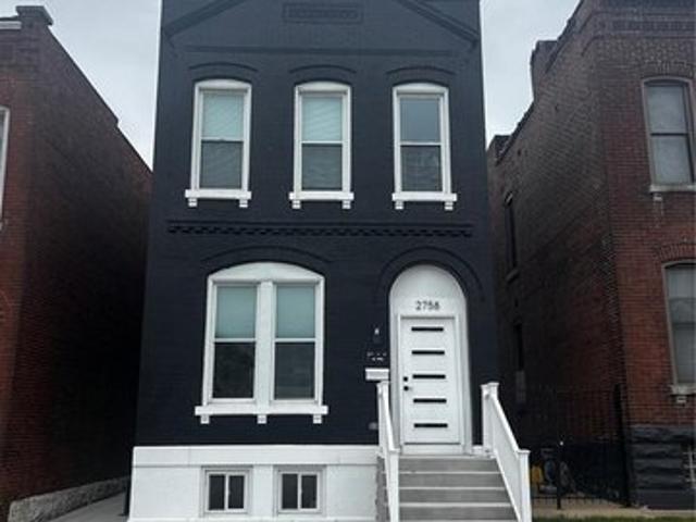 2758 Rutger St, Saint Louis, MO 63104