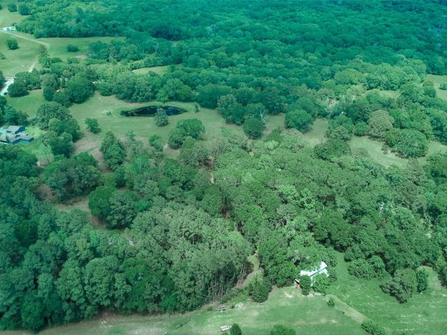 27592 Log Cabin Rd, Montgomery, TX 77356 | MLS #34568 | Compass