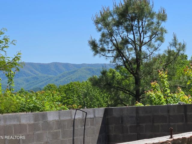 2759 Hatcher Mountain Rd