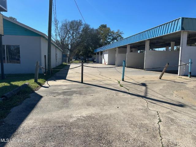 2759 Pass Road