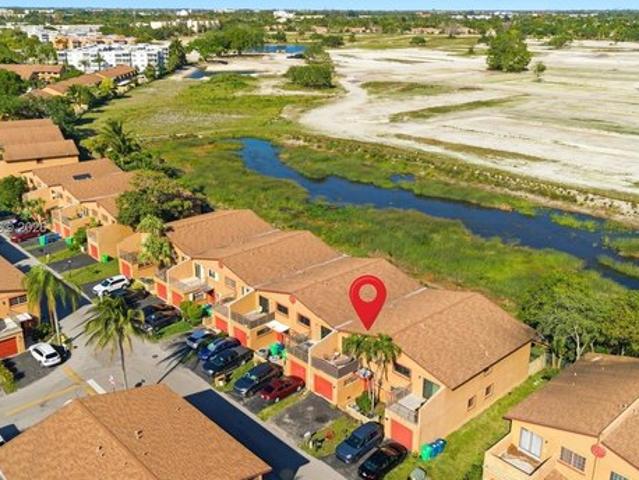 2750 NW 80th Ave, Sunrise, FL 33322