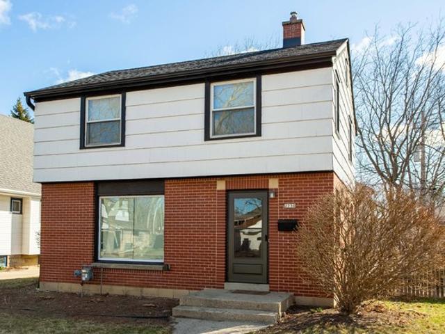 2750 N 61st St, Milwaukee, WI 53210