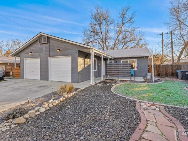 2750 N Macondray Ln, Boise, ID 83703