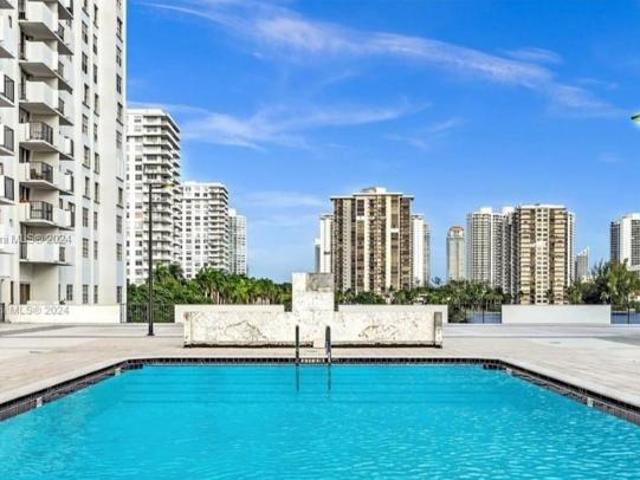 2750 NE 183rd St #1806, Aventura, FL 33160