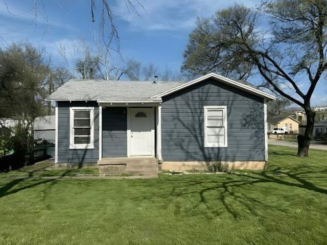 2750 Beverly Hills Dr, Sansom Park, TX 76114