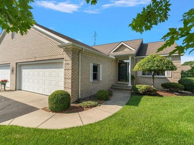 2750 Cedargrove Ct, Jenison, MI 49428