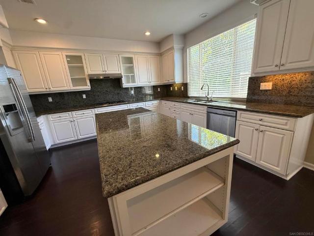 2750 Dove Tail Dr