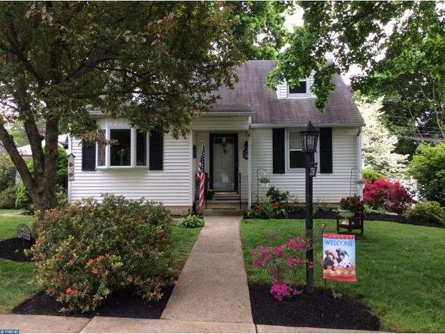 2750 Elm Ct, Allentown, PA 18104