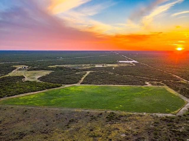 2750 FM 624, Tilden, TX 78072