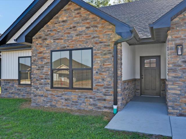 2750 S Caden Lane