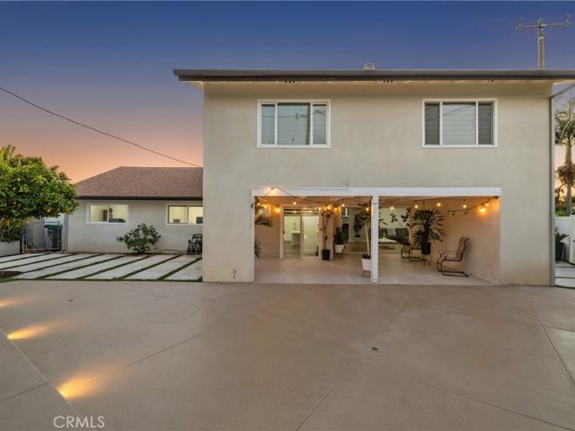 2750 San Carlos