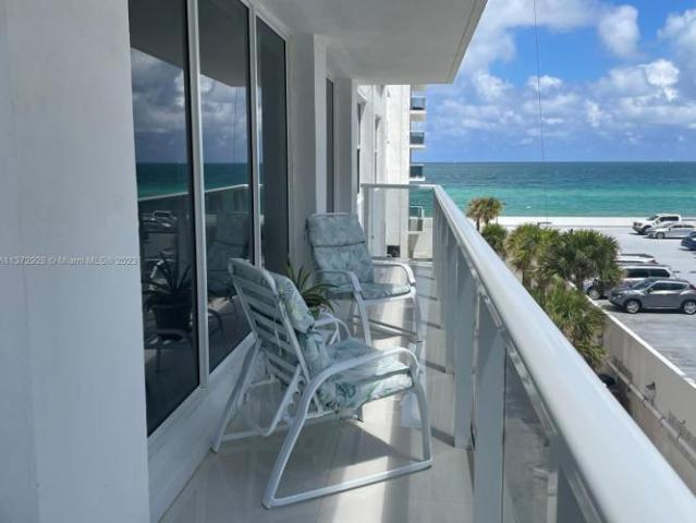 2751 Ocean Dr S #308S, Hollywood, FL 33019