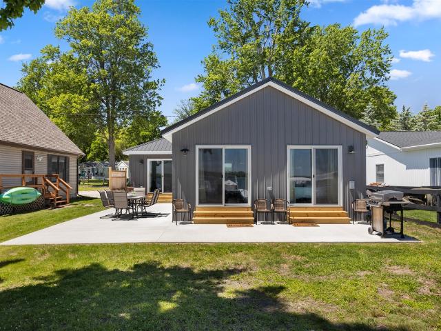 2751 Russell Drive