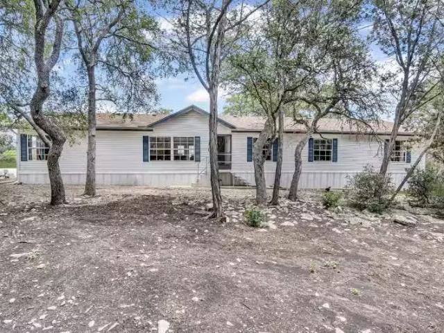 27522 Natural Bridge Caverns Rd, San Antonio, TX 78266 MLS 4.