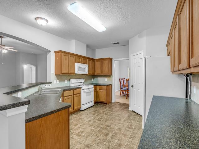 27527 Tepee Trail, Hockley, TX 77447 | MLS #22404