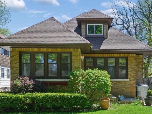 2752 N 60th St, Milwaukee, WI 53210