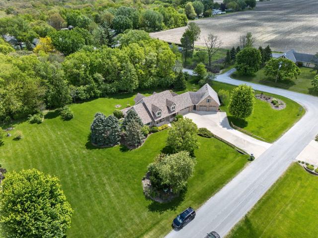 2752 E 1779th Road