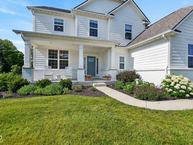2752 Flowing Creek Place