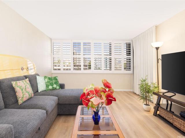 2752 Kāʻaha St, Unit 309, Honolulu, HI 96826 | MLS #202604