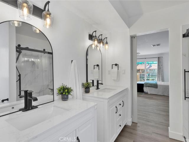 27531 Silver Lakes Pkwy, Helendale, CA 92342 | MLS #HD26028