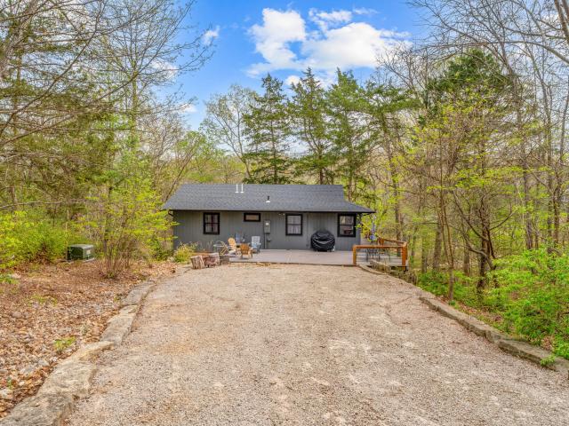 27534 Farm Road 2240