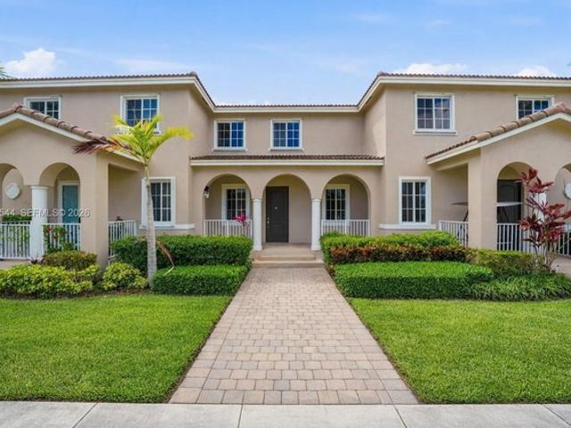 27534 SW 140th Ave, Homestead, FL 33032