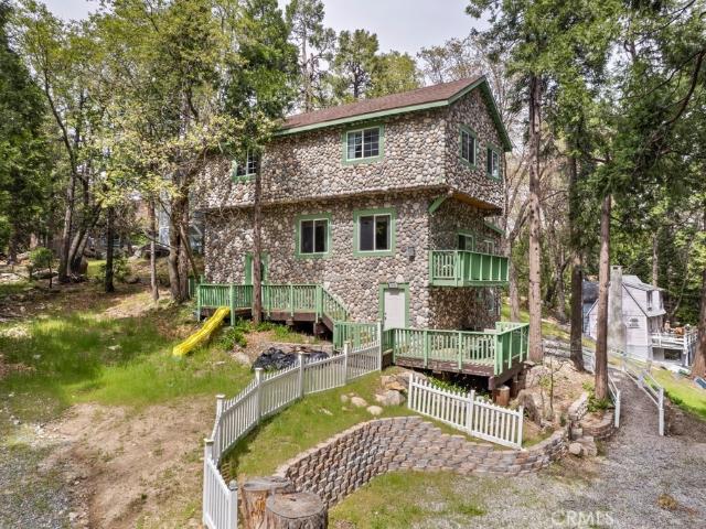 27538 Meadow Drive