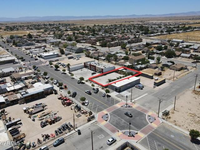 2753 Diamond St, Rosamond, CA 93560